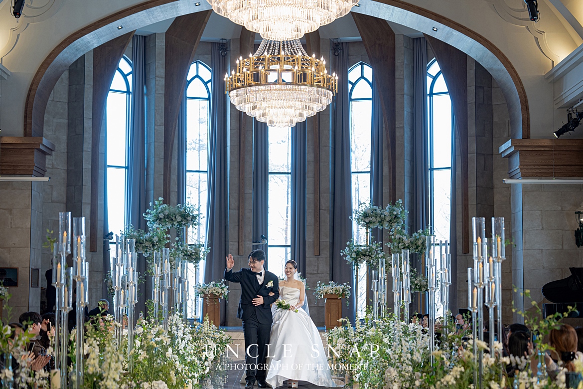 엉클스냅 - 본식스냅 웨딩스냅 - 비렌티 - 루체오 (겨울)