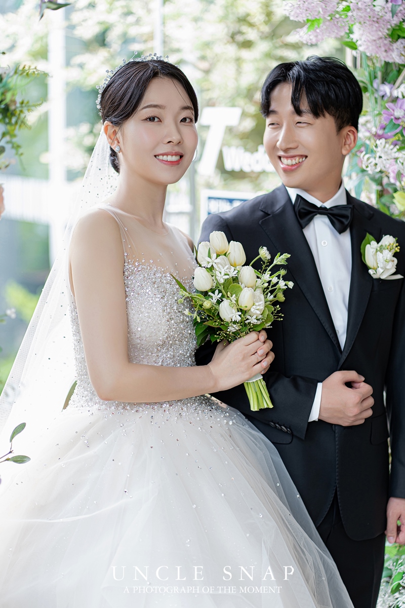 엉클스냅 - 본식스냅 웨딩스냅 - 티웨딩 - 그레이스