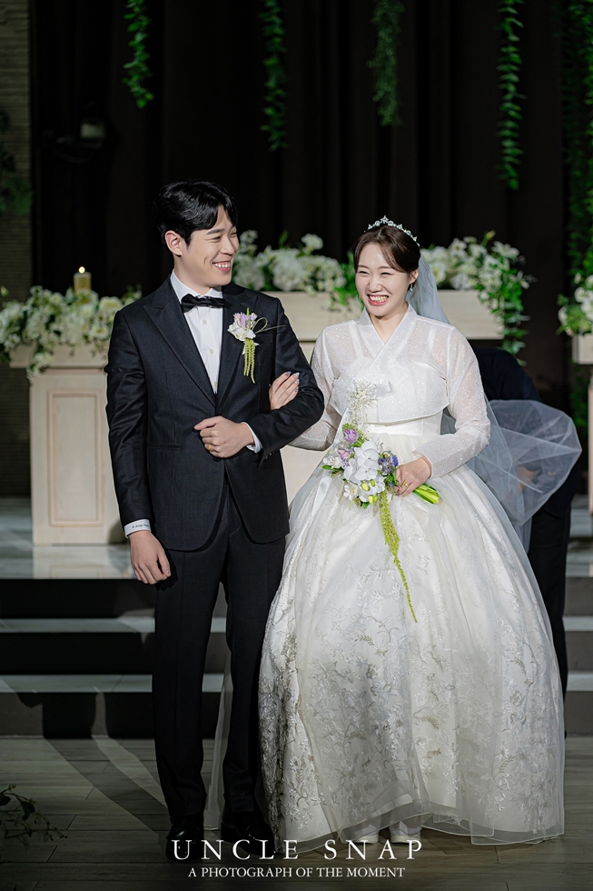 엉클스냅 - 본식스냅 웨딩스냅 - 비렌티 - 베르테